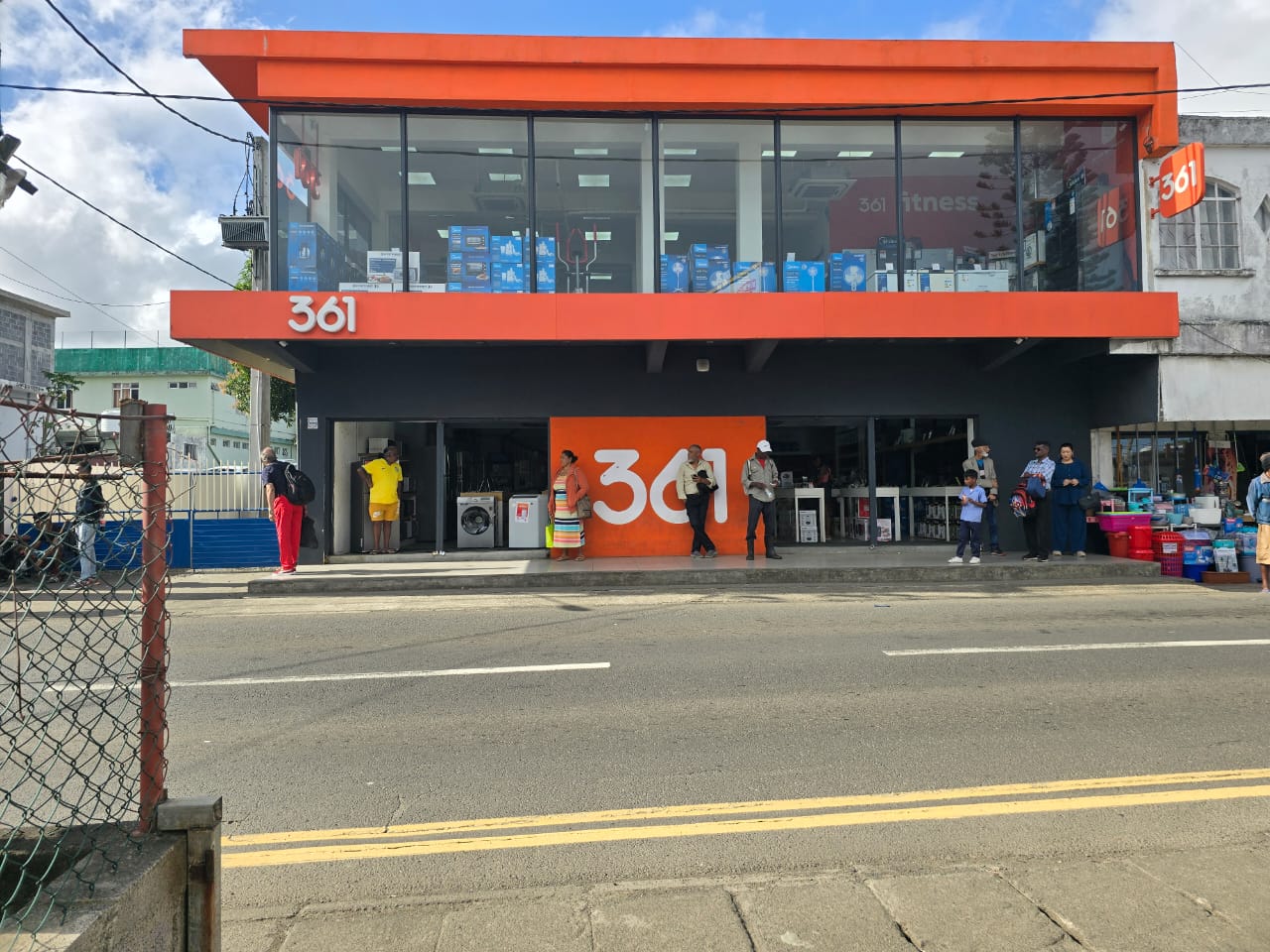 361 Chemin Grenier – Electronics & appliances - taxfreeshopping.mu